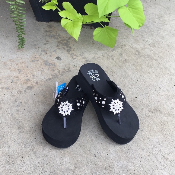 Marbella | Shoes | Marbella Black Flip Flops | Poshmark